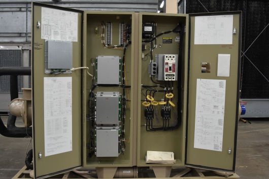 01_trane water-cooled_1952_Control Panel - Surplus Group